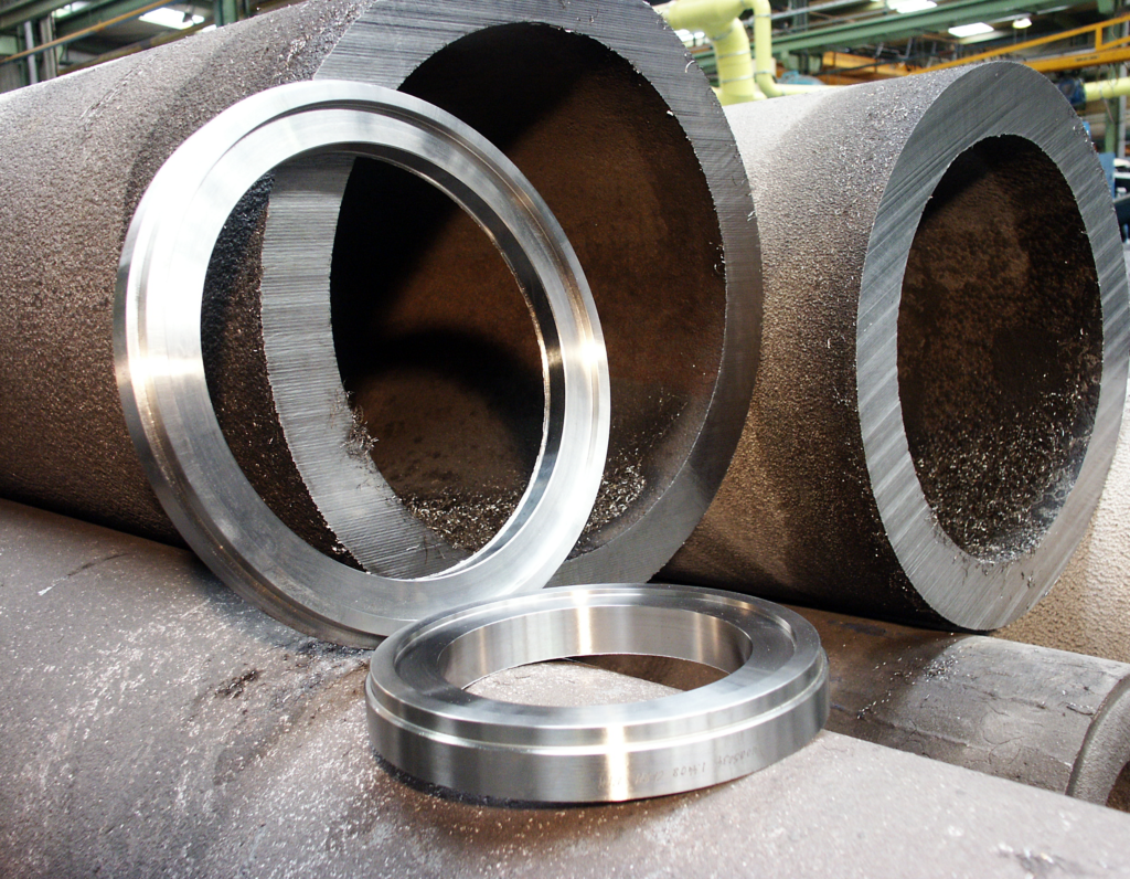 Cast cut and roughed bushings - Ampo Foundry